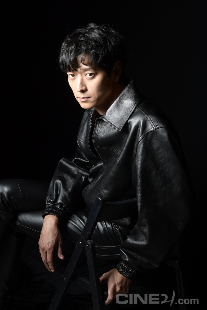 BIFF #1호 [뉴스] 배우 강동원, 박정민의 비프의 추억 外